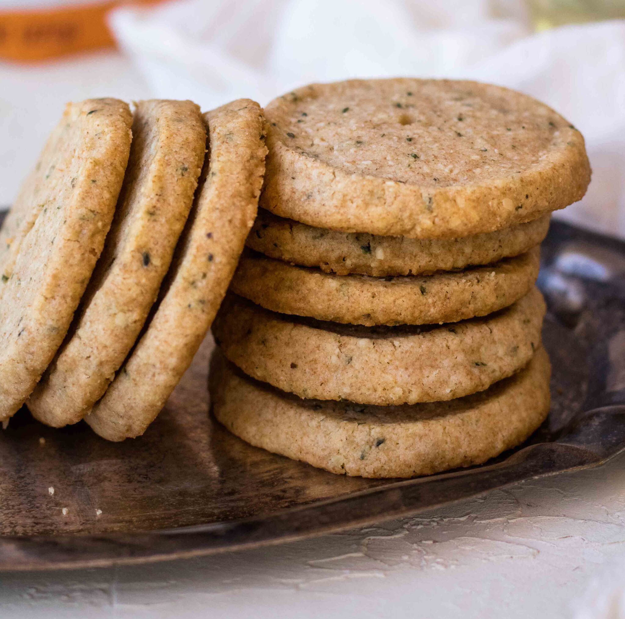 Peanut Butter Hemp Seed Cookies | Just 6 Ingredients!