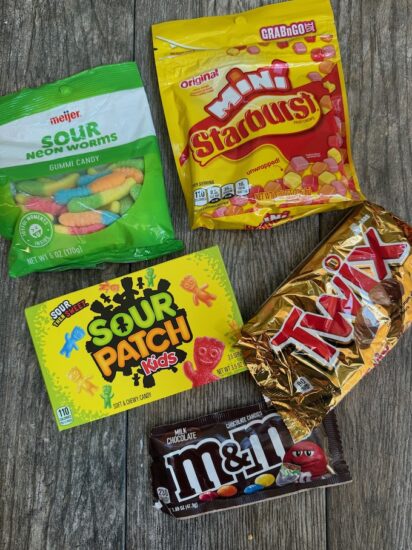 Healthy Road Trip Snacks | On the go snacks, plane snacks